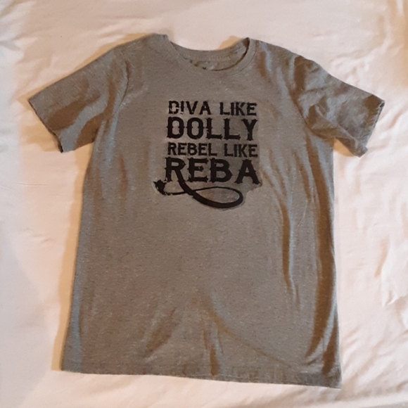 Fruit of the Loom | Shirts & Tops | Diva Like Dolly Rebel Like Rebal ...
